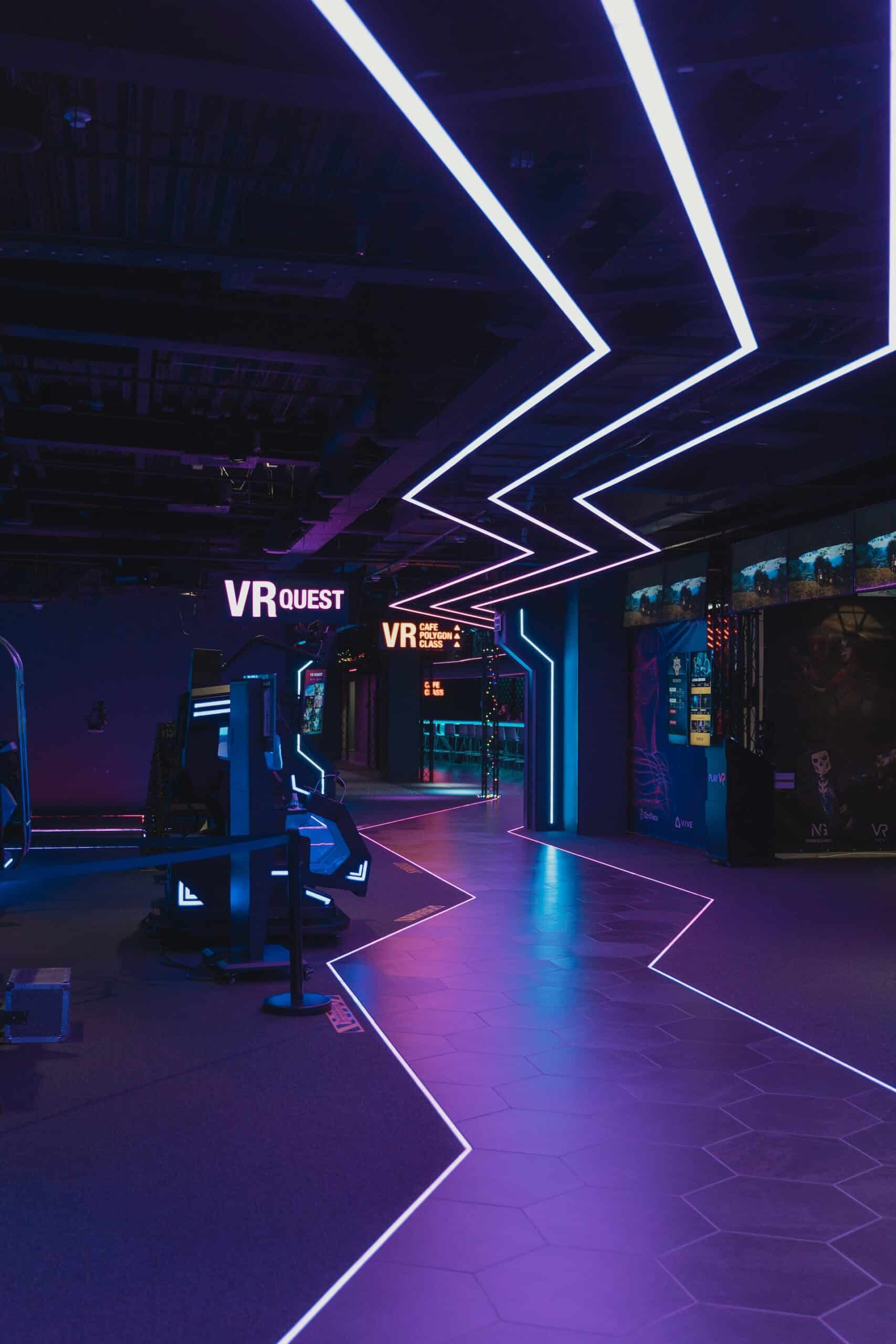 VR Arcades: Transforming Social Gaming with Adventure Vault